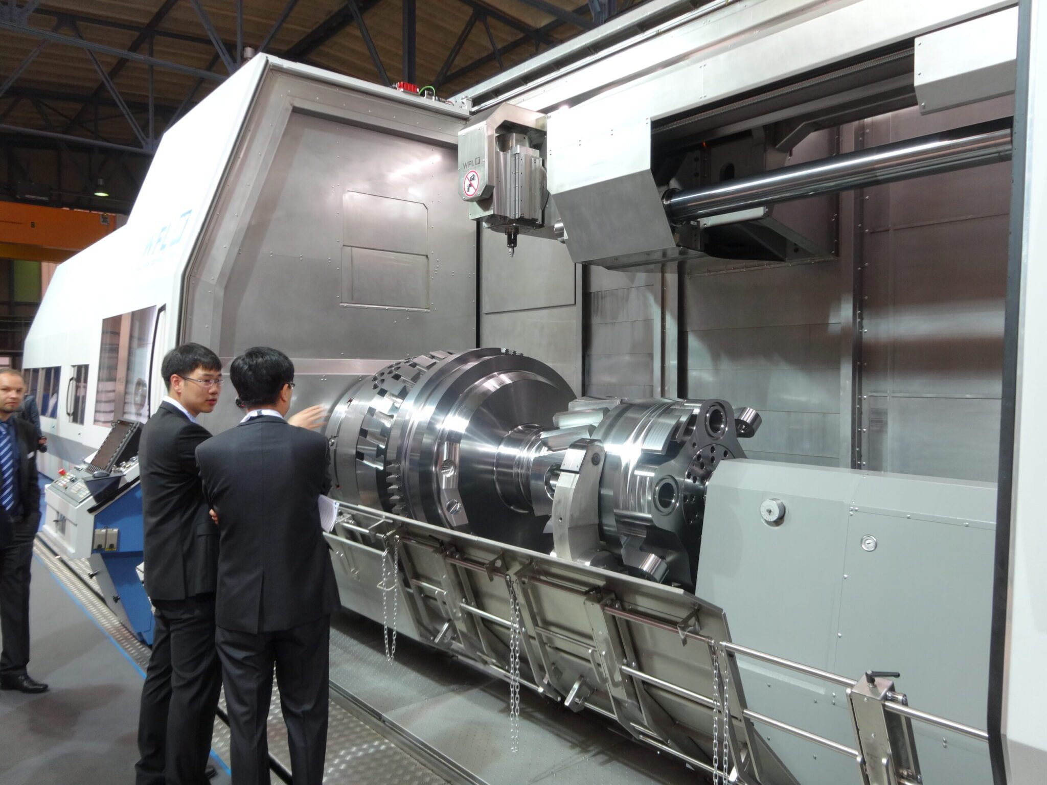 WFL introduceert M200 Millturn voor groots compleetbewerken • Metaal ...